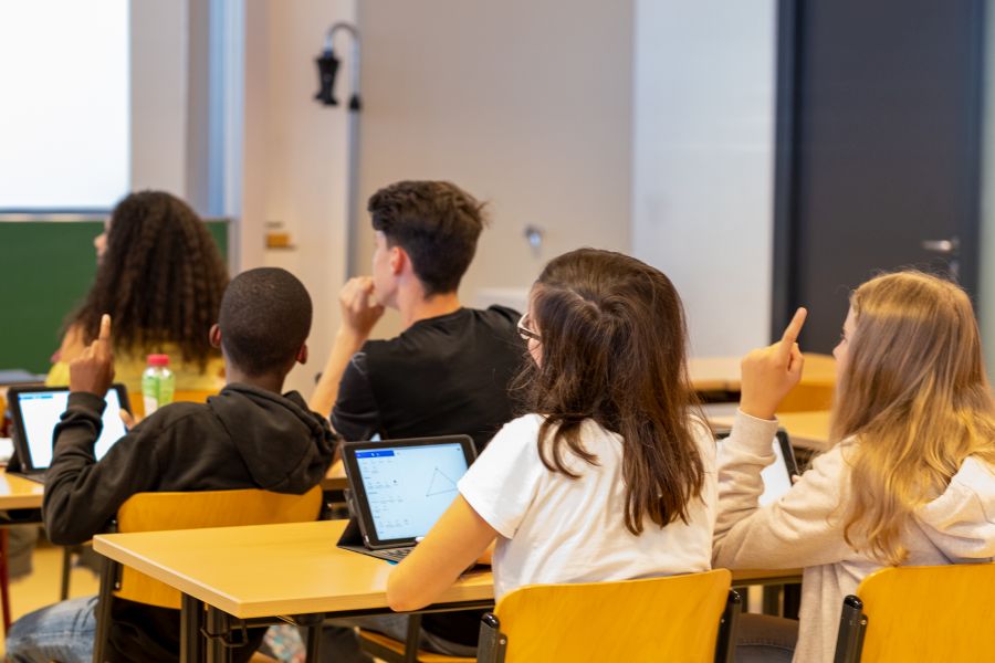 Les classes iPad - Lycée Guillaume Kroll